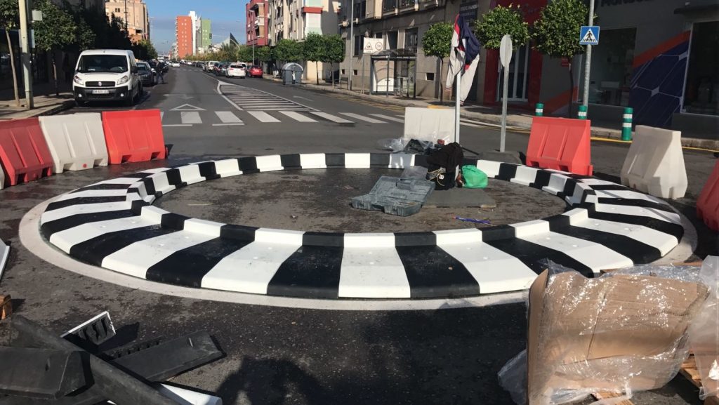 Rotondas de plástico reciclado - Abadecom